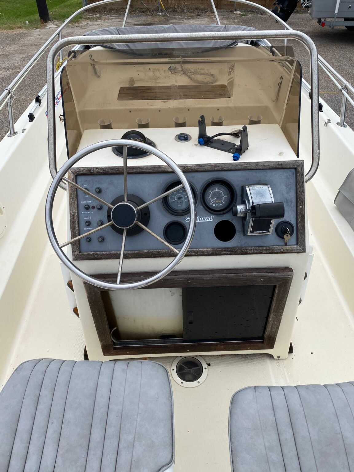 1989 Wahoo 1850 Offshore – Coastal Marine